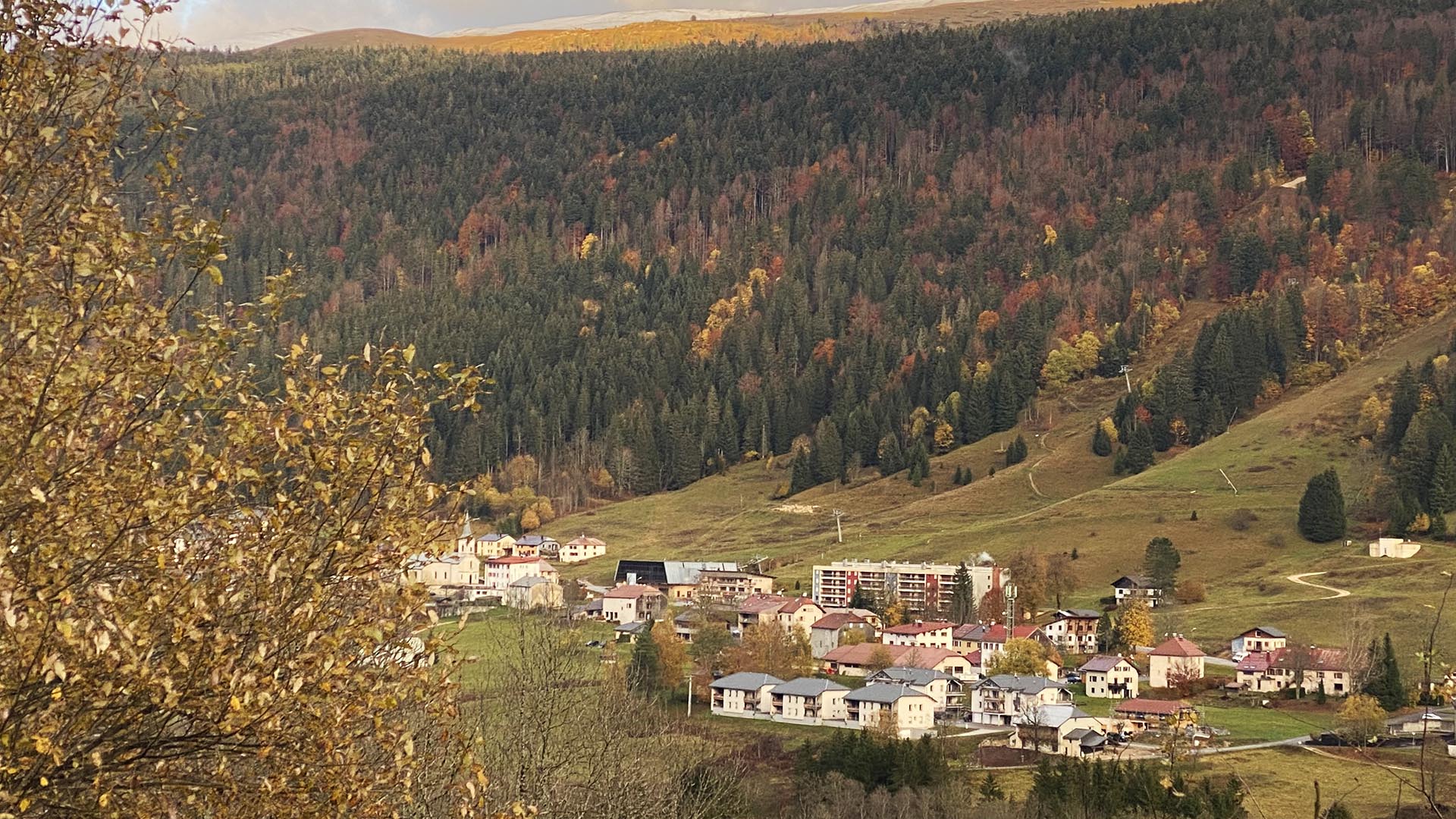 Activities around the ski station Lelex Monts Jura - Luxury apartment ...